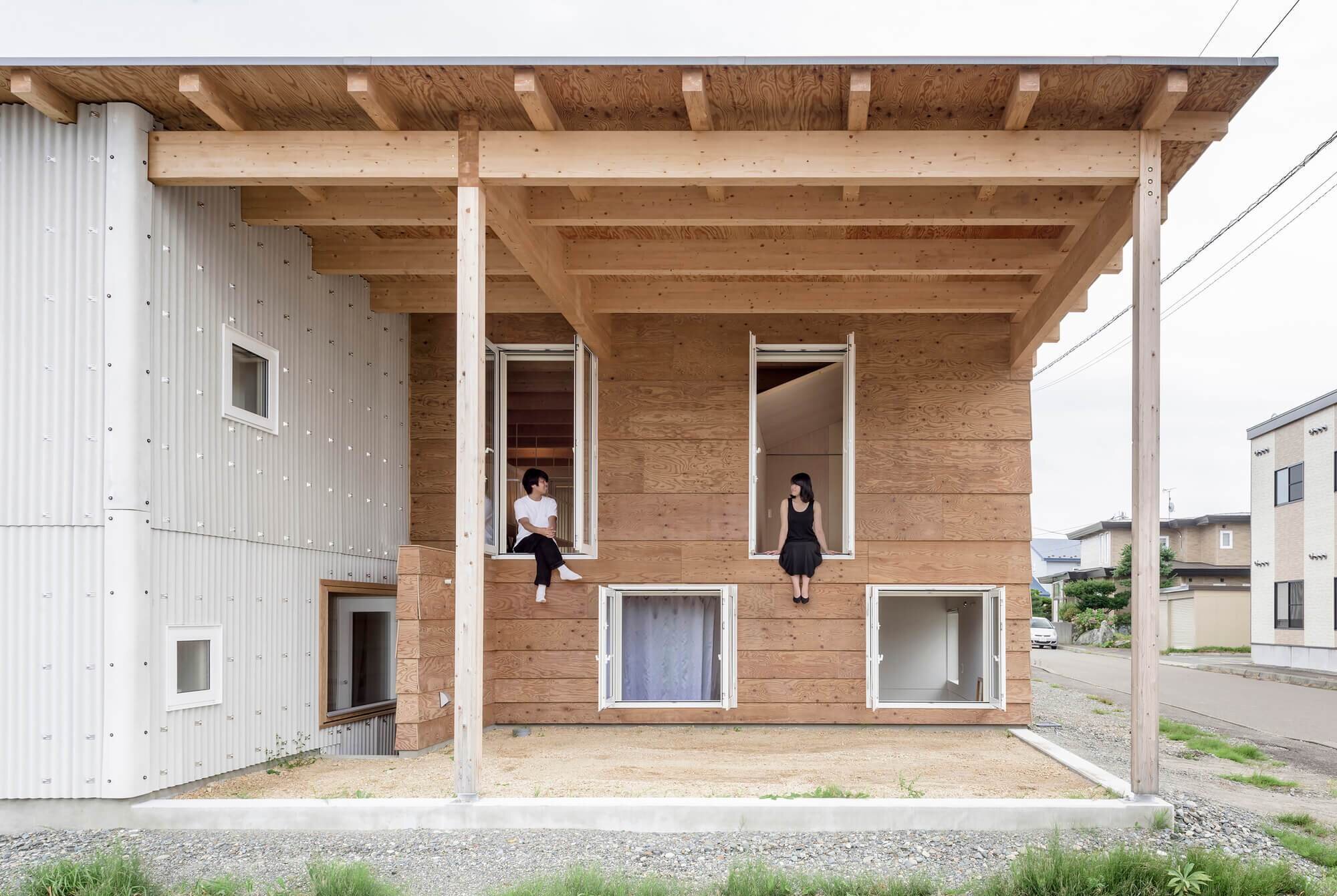Humble Homes | Jun Igarashi’s “Roof and Rectangular House” from ...