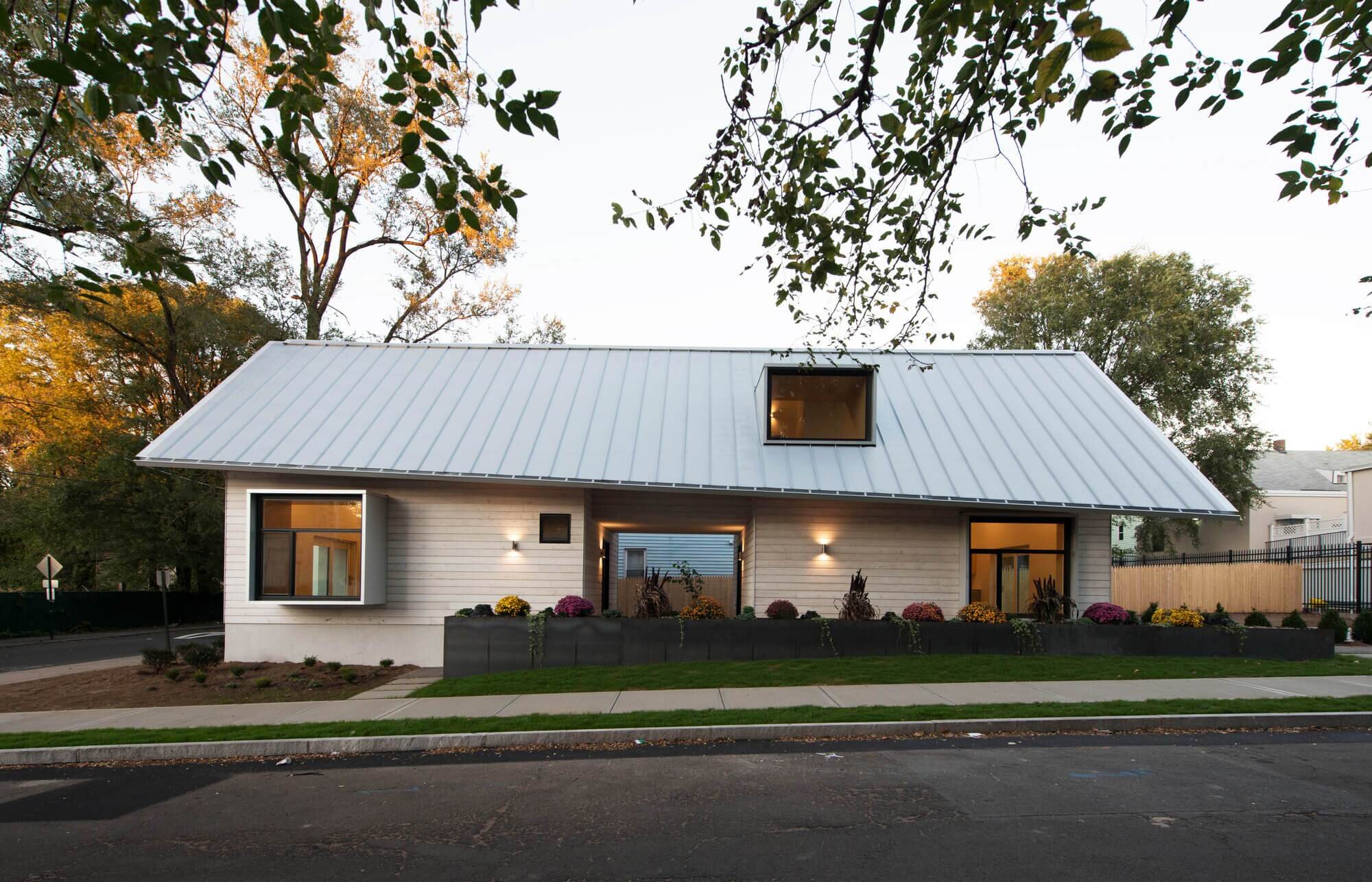 Humble Homes | Students from Yale Create a Small Efficient Home for the ...